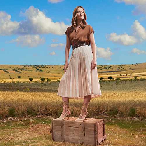 Legwear, Sports & Fashion - The official FALKE® online shop | FALKE