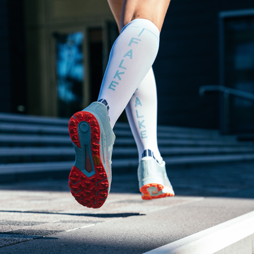 FALKE® Legwear, Sport and fashion - The official FALKE® online shop | FALKE